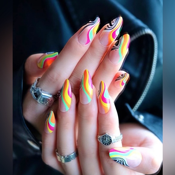 Chic Me Boutique | Makeup | Sexy Colorful Swirl Design Long Press On ...